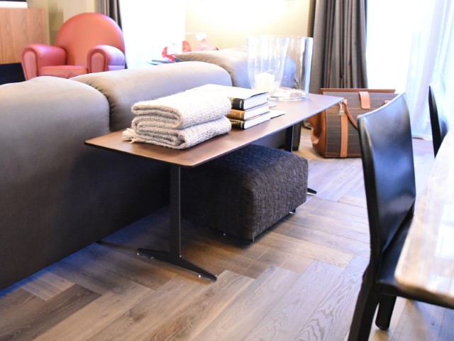 Outlet Flexform | Cestone Console of sale with a discount | Salvioni ...